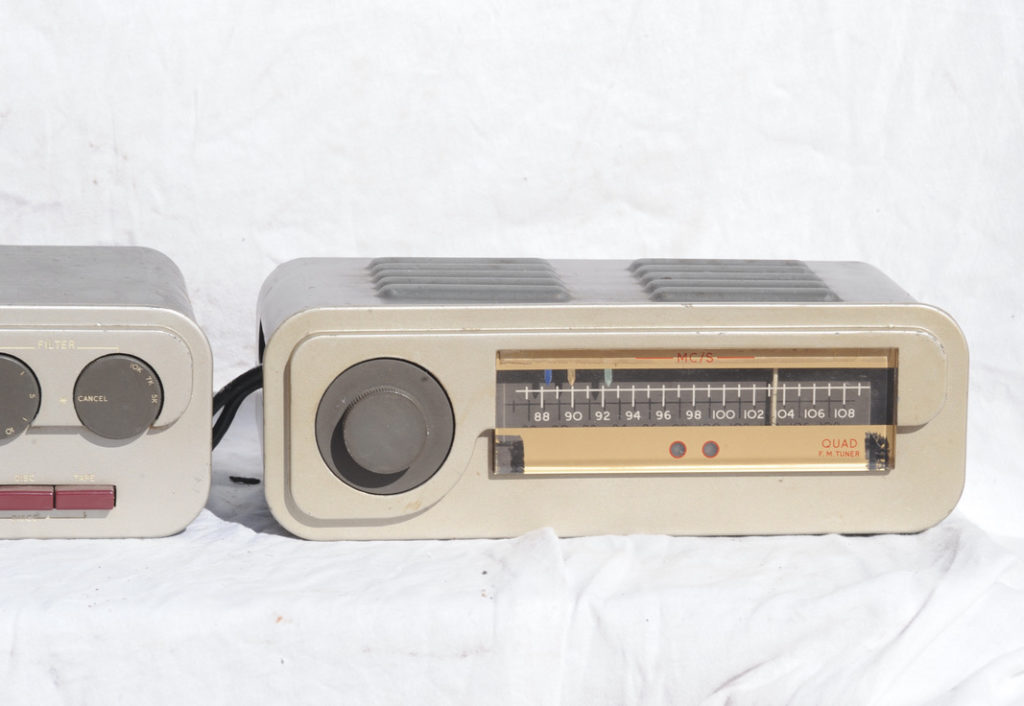 QUAD 22 Stereo control unit with Quad FM Tuner - Audio Magical